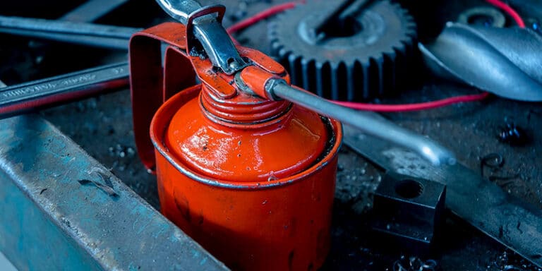 ¿Cuáles son los Equipos de lubricación en maquinaria industrial? - Igardi Herramientas